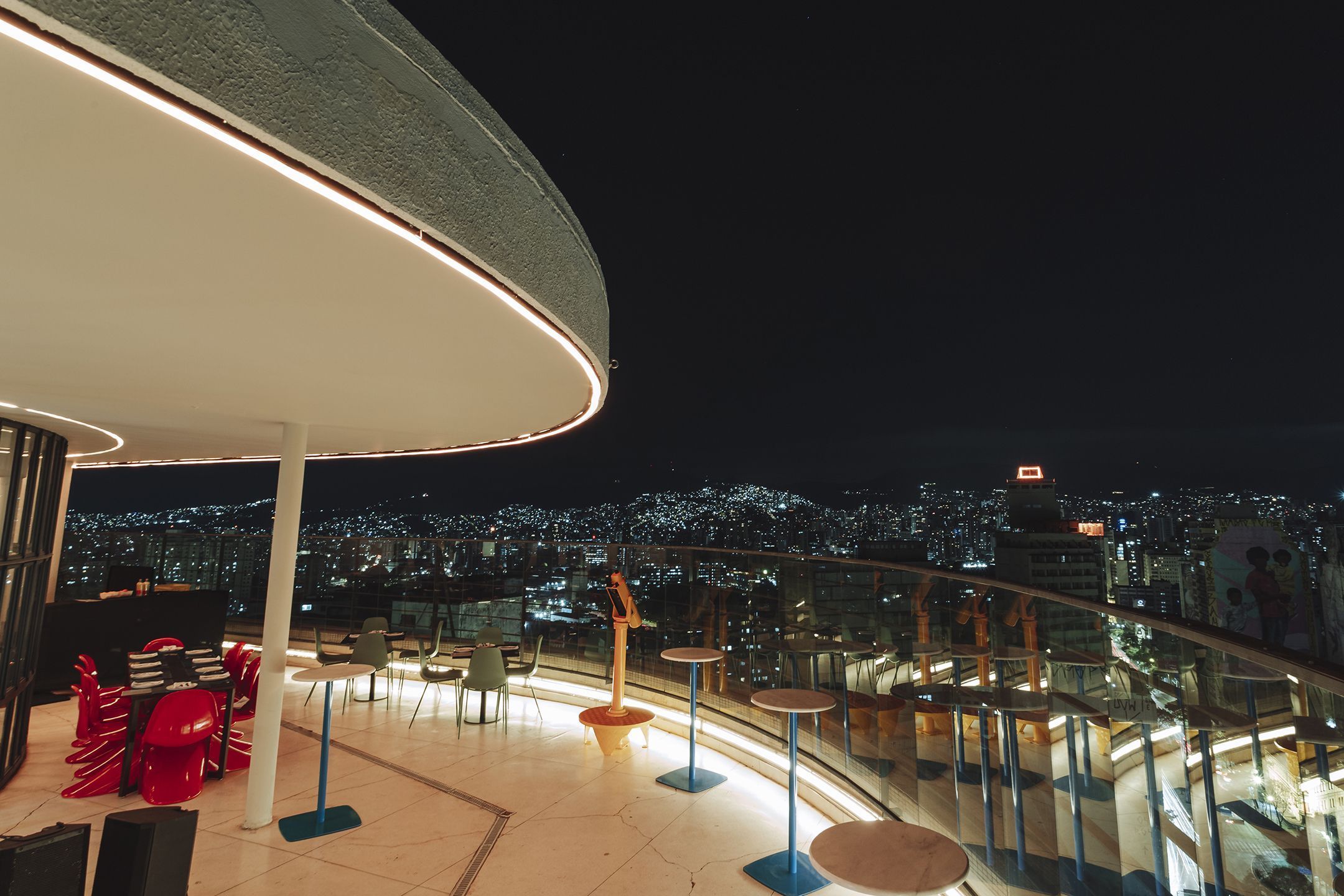 Conheça 10 bares perfeitos para date em Belo Horizonte | CNN Brasil V&G