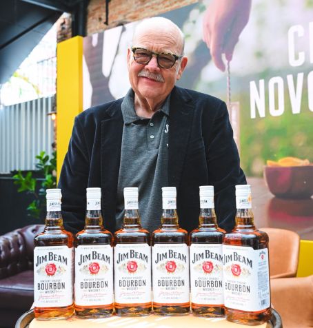 O que pensa o homem por trás do bourbon mais famoso do mundo | CNN ...